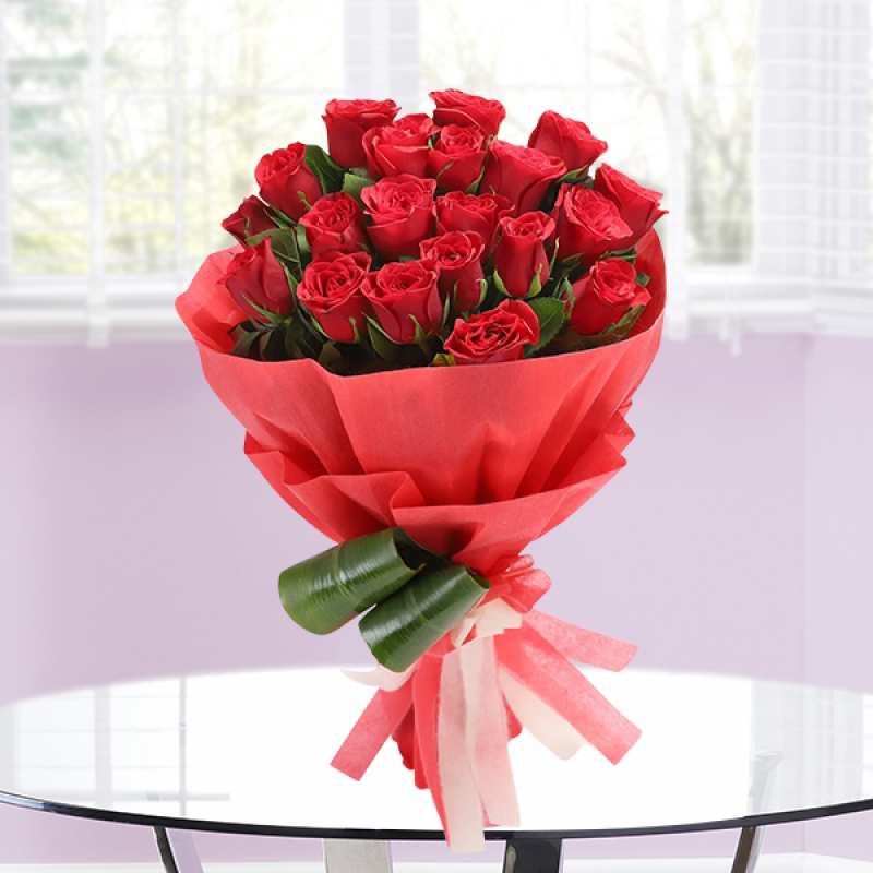 20 Red Roses bouquet